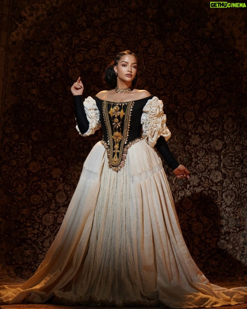 Actress Hanan Tarq HD Photos and Wallpapers December 2024 | Gethu Cinema