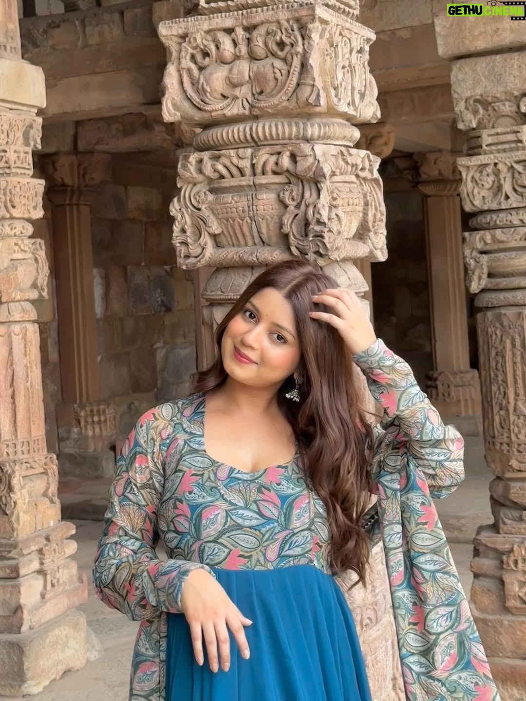 Harshita Singh Gaharwar Wiki, Biography, Age, Gallery, Spouse and more