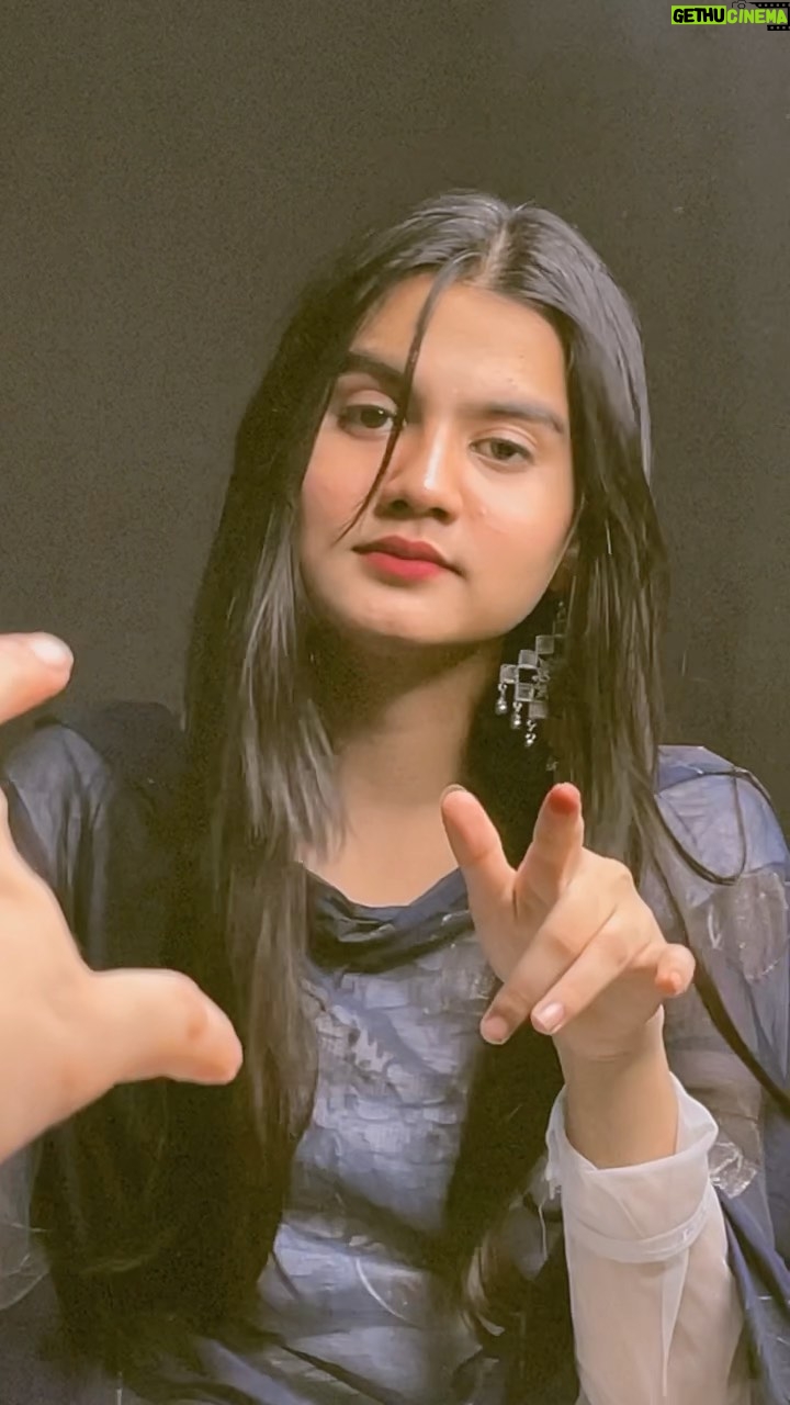 Actress Insha Warsi HD Photos and Wallpapers July 2025 | Gethu Cinema