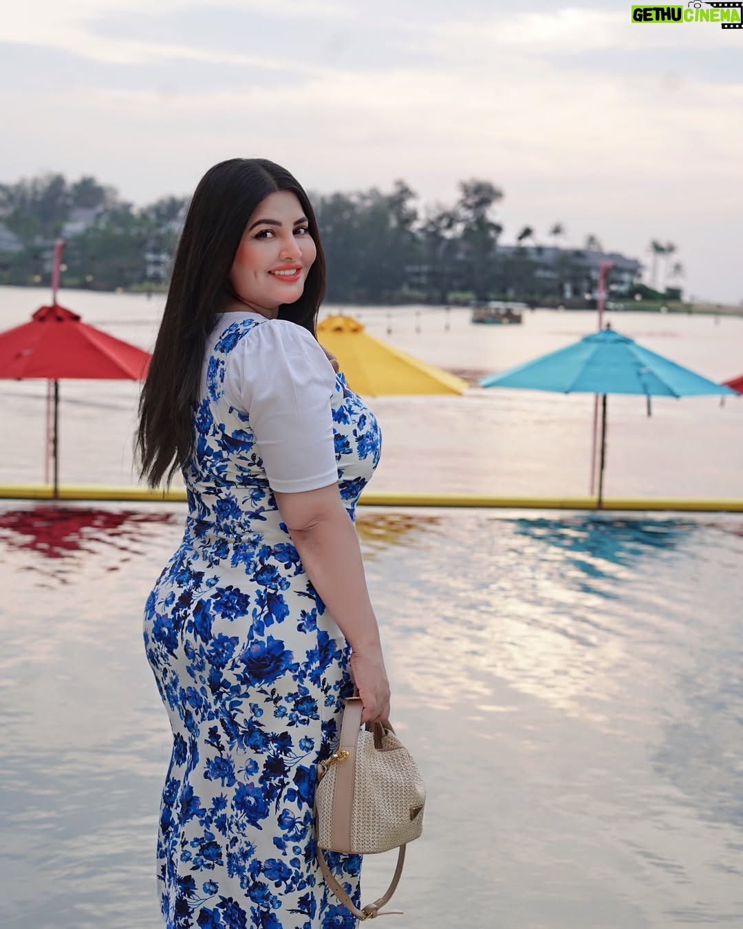 Khushi Gadhvi Wiki, Biography, Age, Photos, Spouse and more
