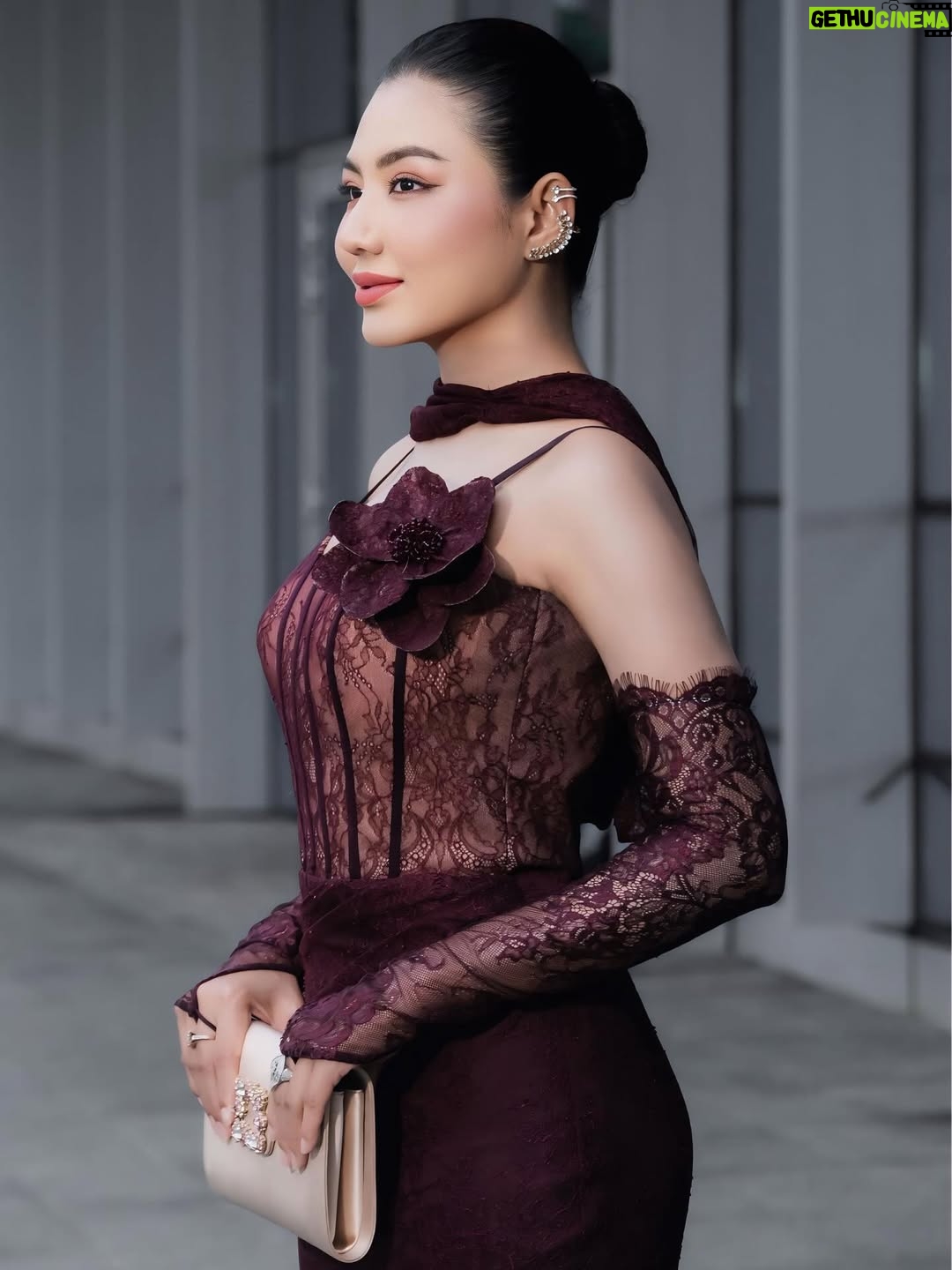 Actress May Myint Mo HD Photos and Wallpapers June 2025 | Gethu Cinema