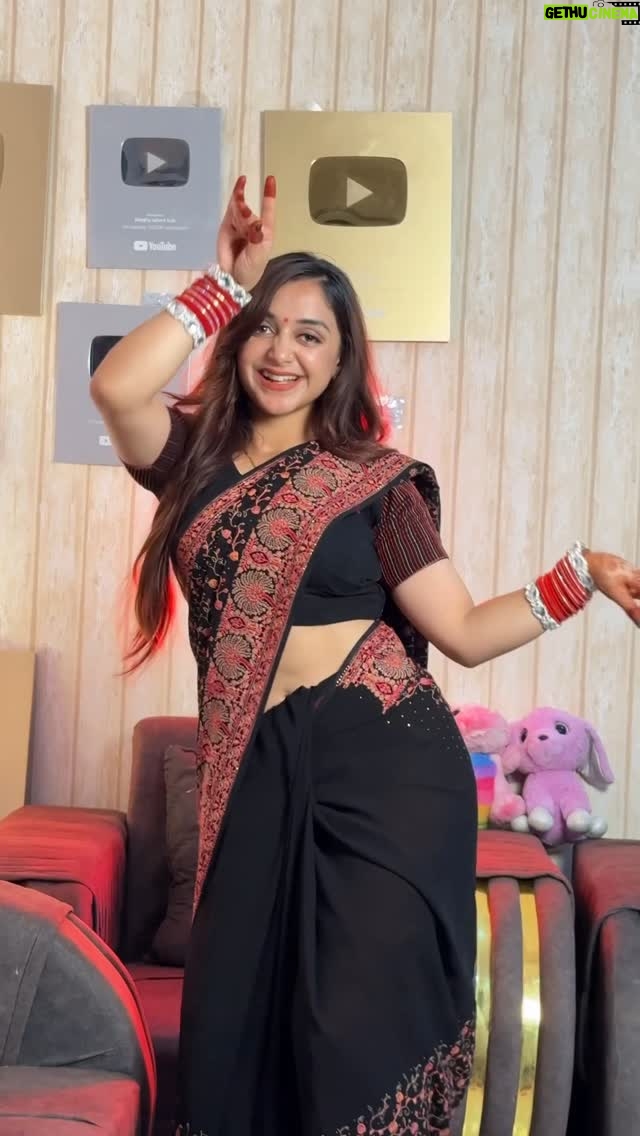 Actress Megha Chaube HD Photos and Wallpapers September 2025 | Gethu Cinema