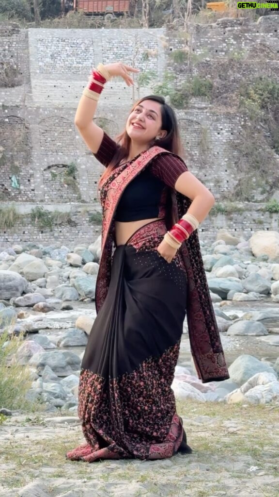 Actress Megha Chaube HD Photos and Wallpapers May 2025 | Gethu Cinema