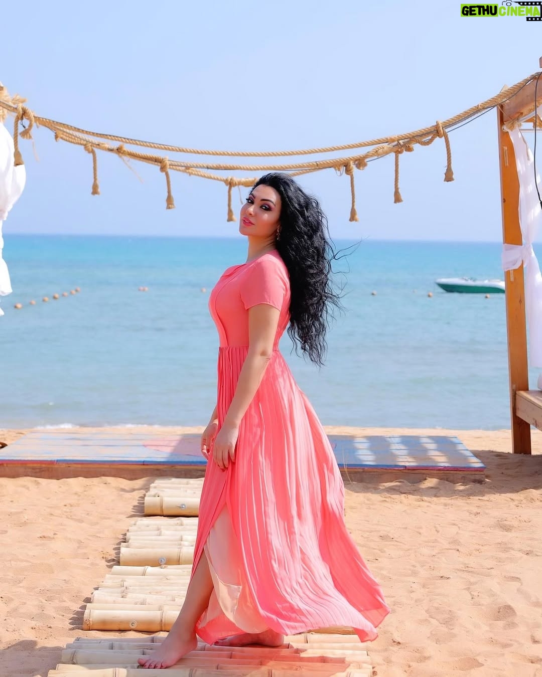 Actress Mirhan Hussein HD Photos and Wallpapers April 2024 | Gethu Cinema