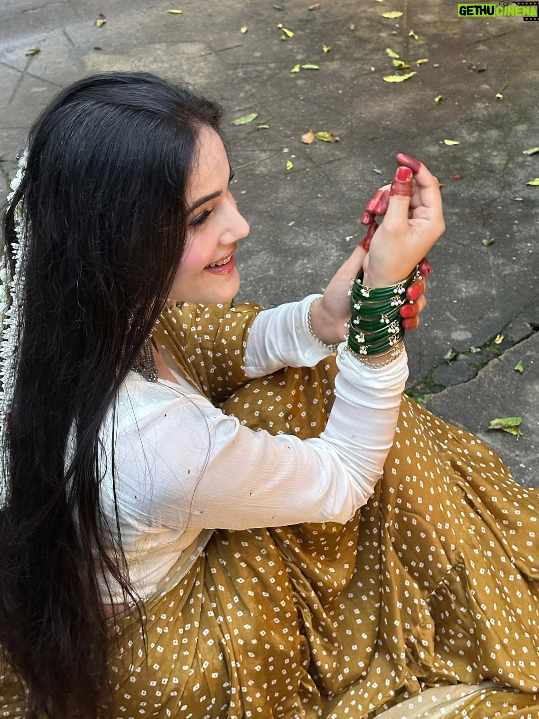 Neyha Thakur | Gethu Cinema