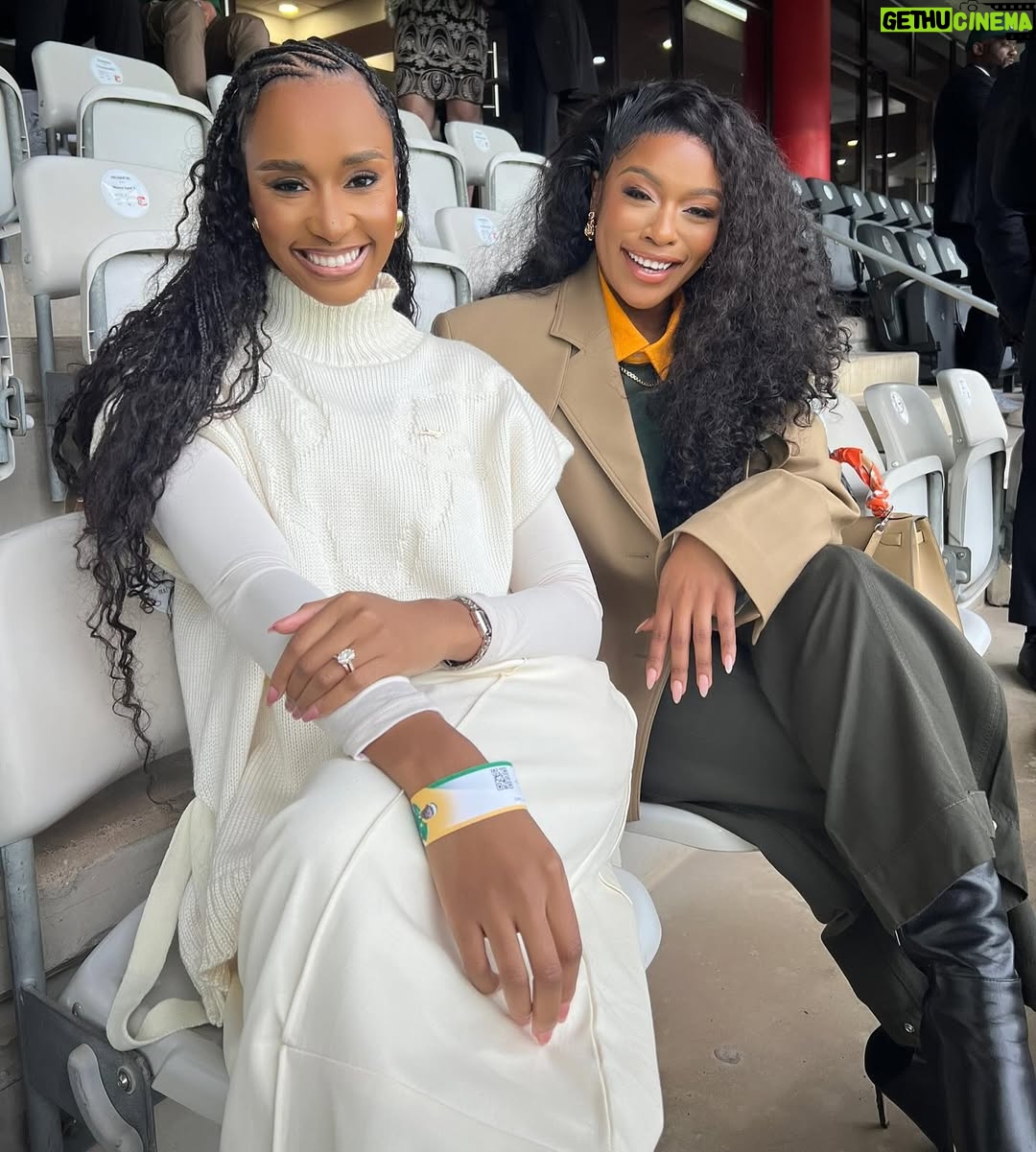 Nomzamo Mbatha Wiki, Biography, Age, Gallery, Spouse and more