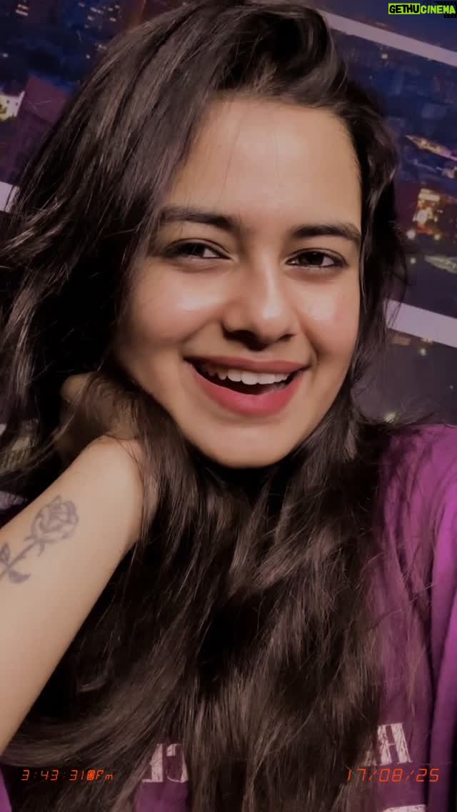 Actress Parul Arora HD Photos and Wallpapers August 2025 | Gethu Cinema