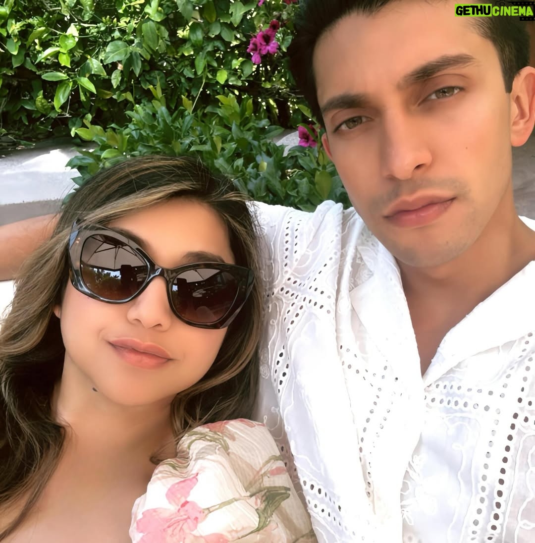 Sarah Azhari Wiki, Biography, Age, Photos, Spouse and more