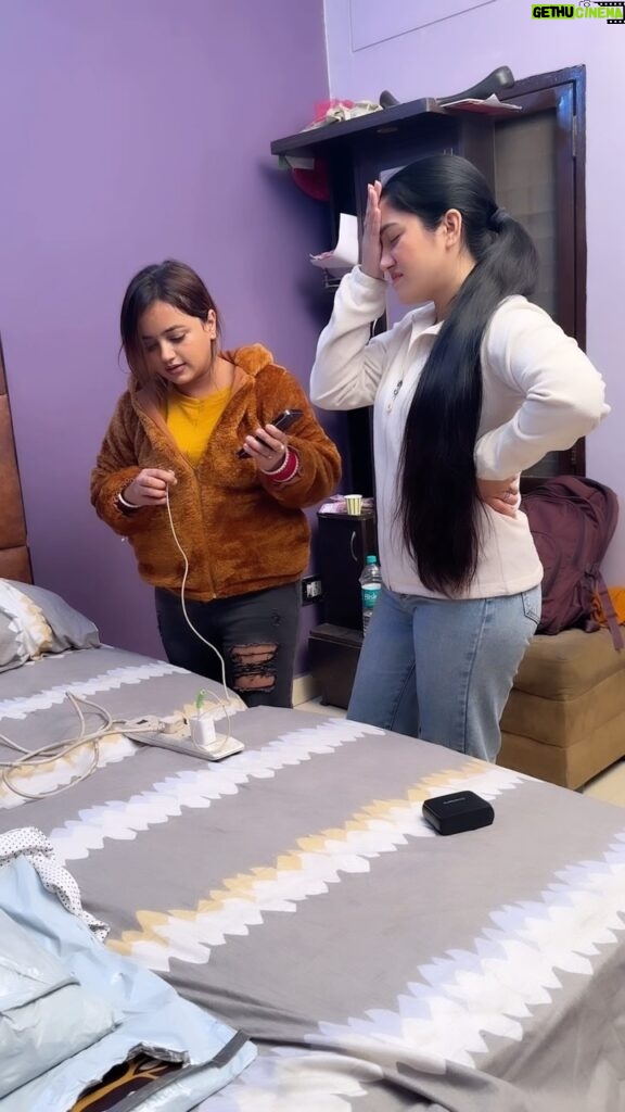 Actress Simran Verma HD Photos and Wallpapers March 2024 | Gethu Cinema