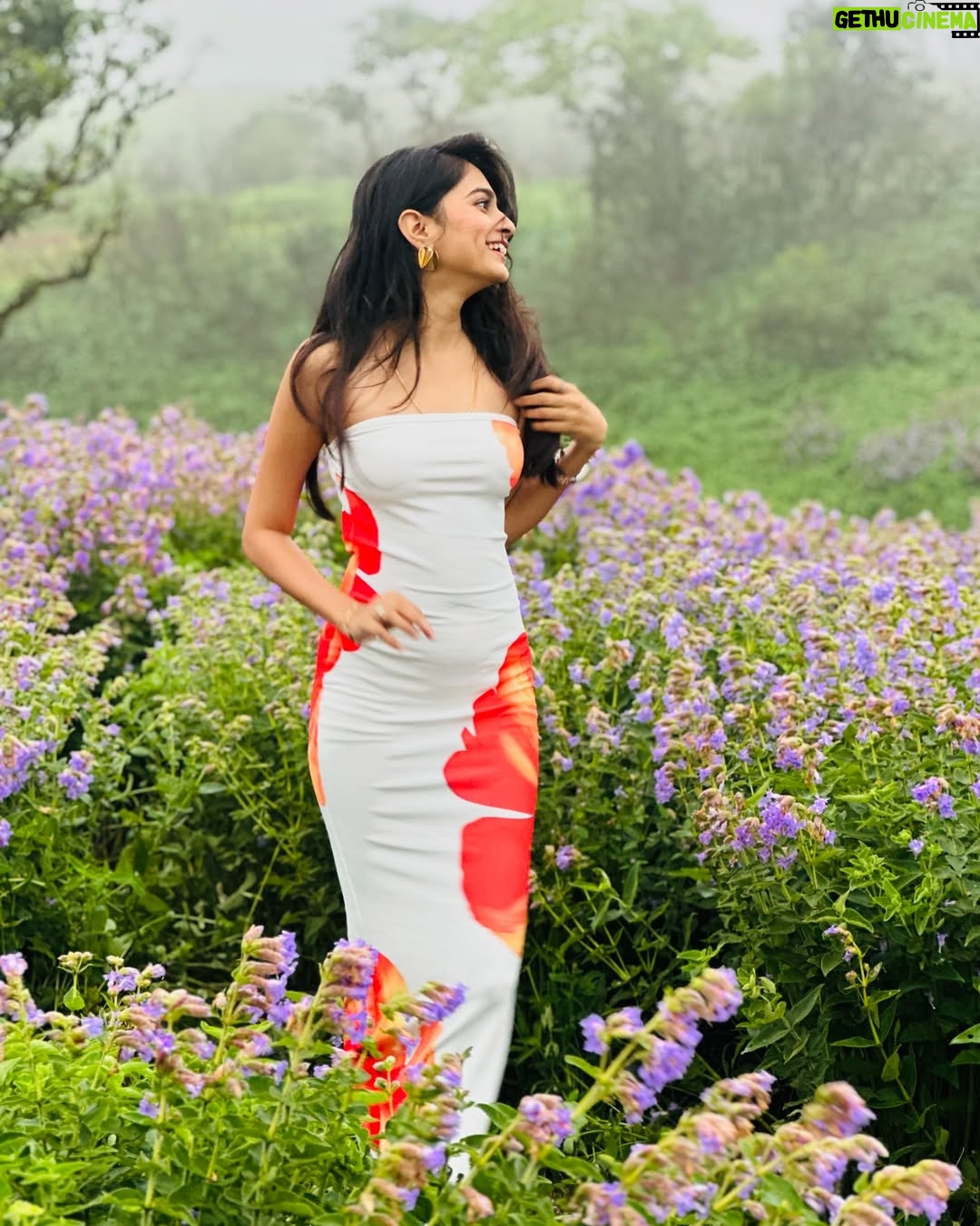 Actress Srushti Ambavale HD Photos and Wallpapers October 2024 | Gethu ...