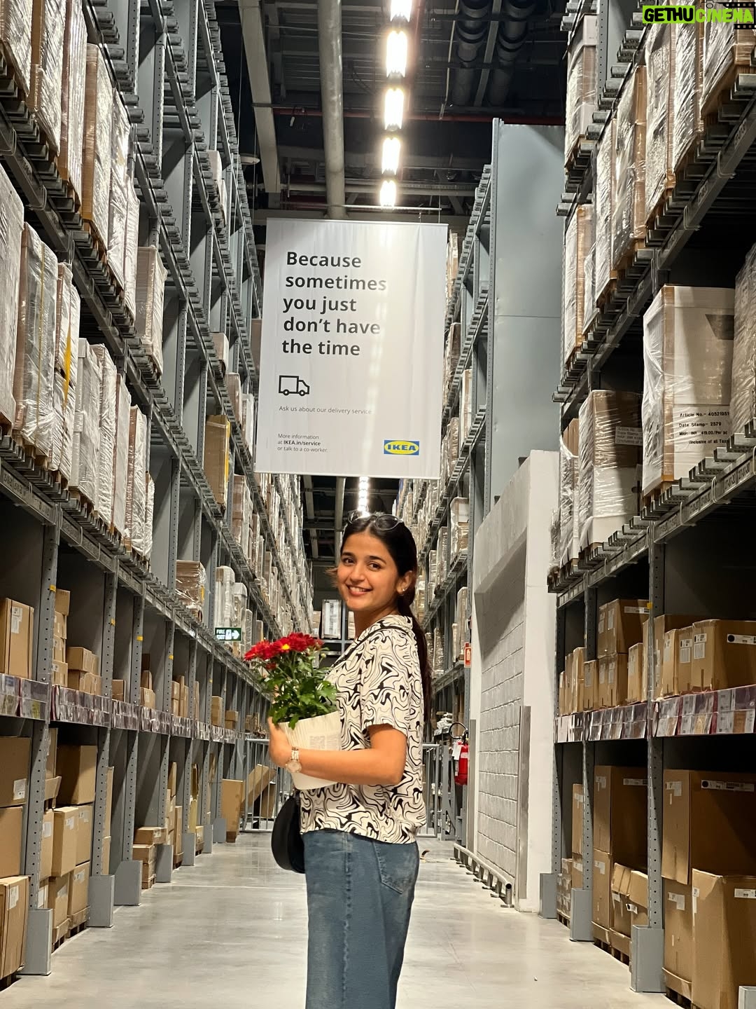 Vishakha Pandey Wiki, Biography, Age, Gallery, Spouse and more