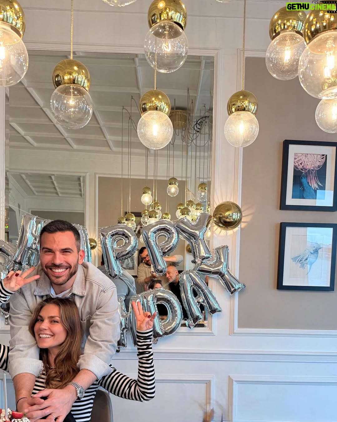 Actress Asl? Enver HD Photos and Wallpapers July 2025 | Gethu Cinema