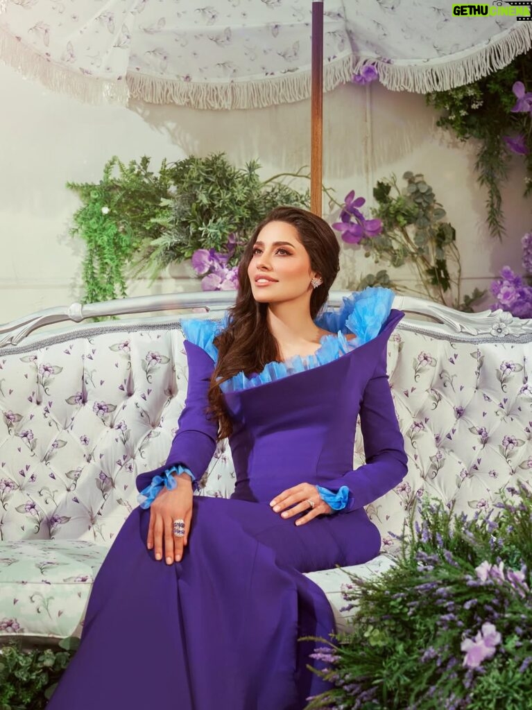 Actress Elham Ali HD Photos and Wallpapers September 2025 | Gethu Cinema