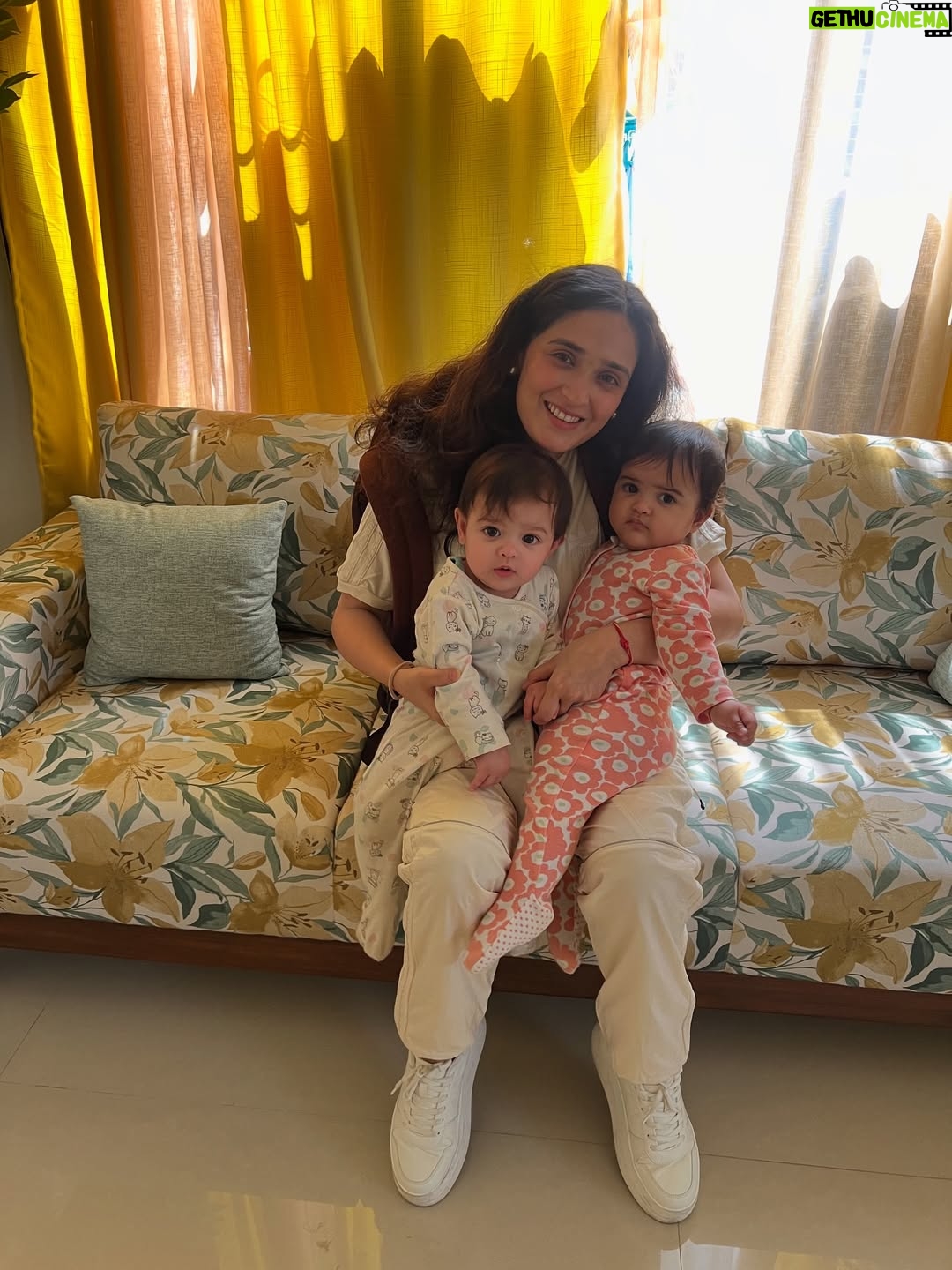 Actress Pankhuri Awasthy Rode HD Photos and Wallpapers July 2025 ...