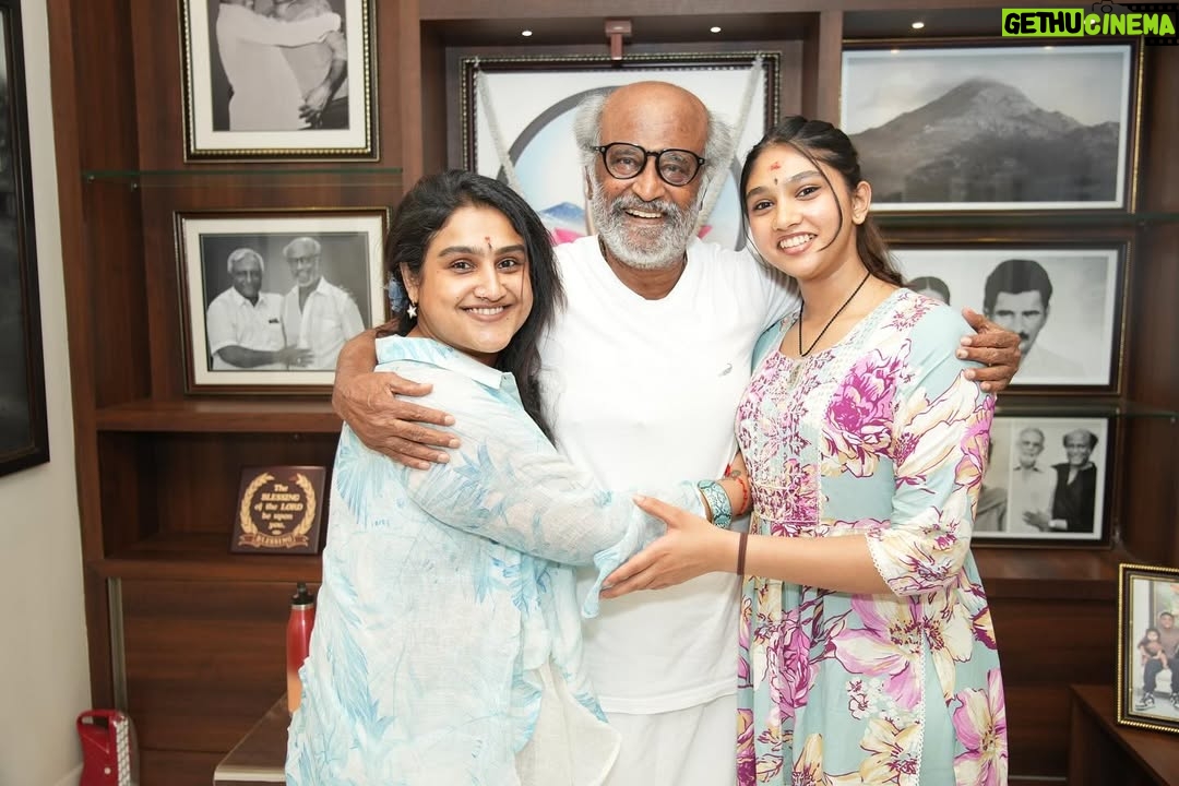 Actress Vanitha Vijayakumar HD Photos and Wallpapers August 2025 ...