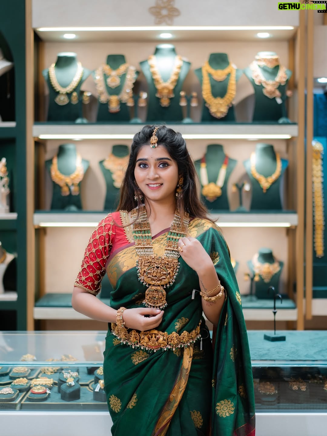Reshma Reshu Wiki, Biography, Age, Photos, Spouse and more