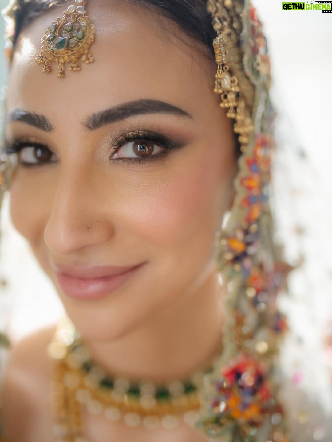 Actress Anoushey Ashraf HD Photos and Wallpapers May 2025 | Gethu Cinema