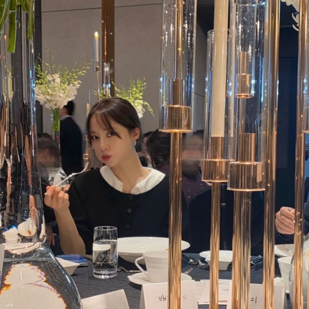 Actress Bae Yoon-kyung HD Photos and Wallpapers June 2025 | Gethu Cinema