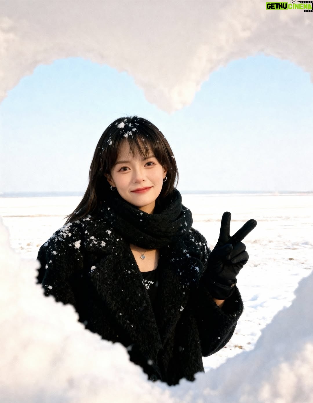 Hayley Woo Wiki, Biography, Age, Photos, Spouse and more