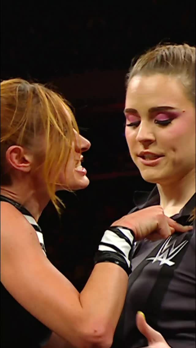 Actress Jessika Evelyn Heiser HD Photos and Wallpapers December 2025 ...