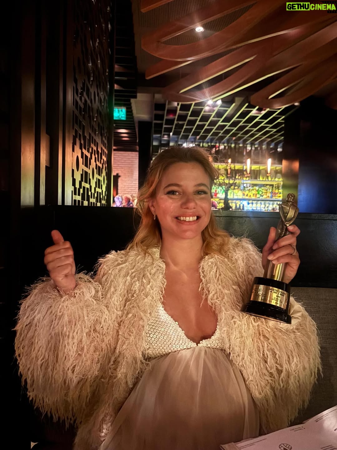 Justina Bustos Wiki, Biography, Age, Photos, Spouse and more