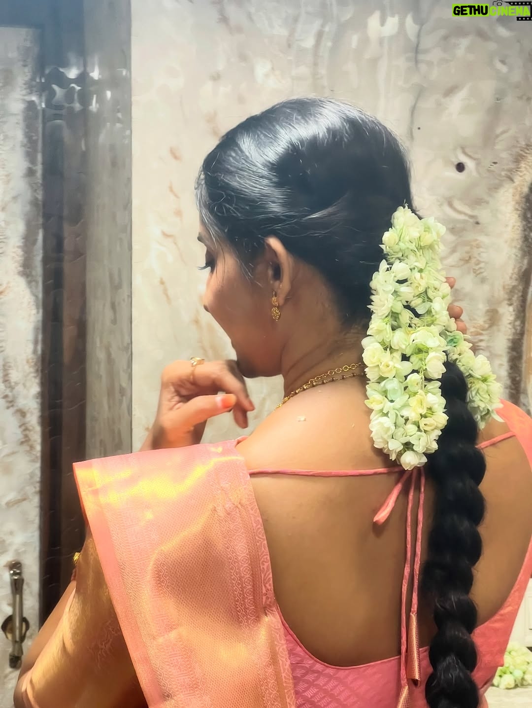Meena Vasu Wiki, Biography, Age, Gallery, Spouse and more