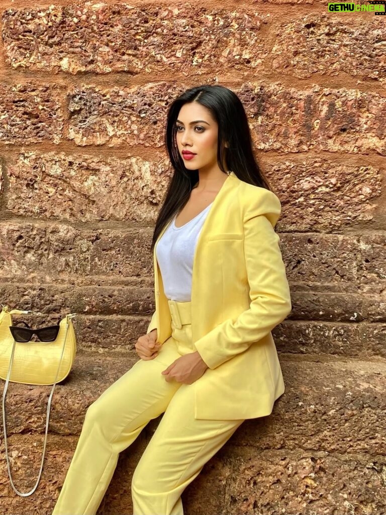 Actress Simran Khan HD Photos and Wallpapers November 2025 | Gethu Cinema