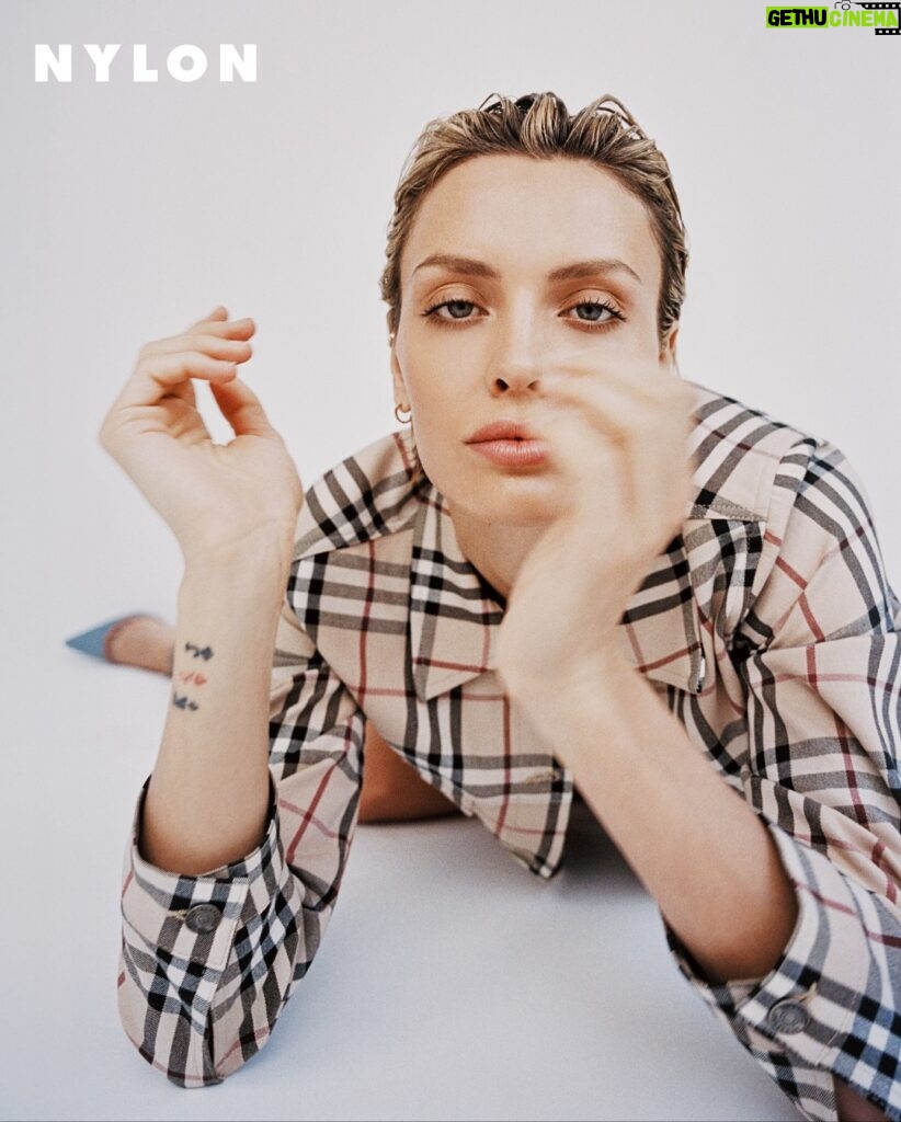 Actress Wallis Day HD Photos and Wallpapers December 2025 | Gethu Cinema