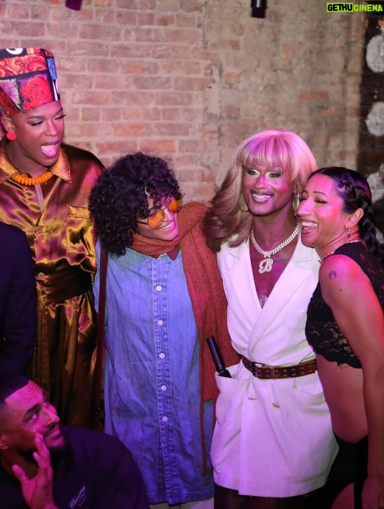 Actress Adrienne Warren HD Photos and Wallpapers December 2025 | Gethu ...