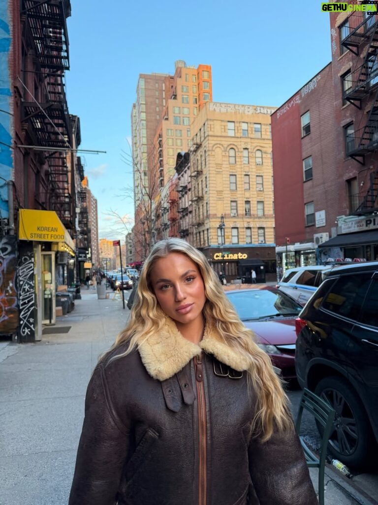 Actress Ana Maria Markovi? HD Photos and Wallpapers January 2026 ...