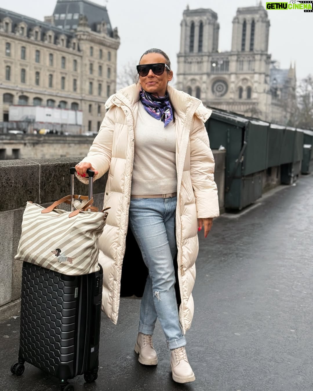 Anna Mucha | Gethu Cinema