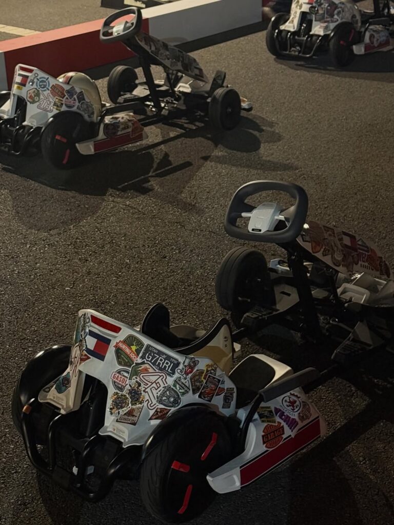 Actress Carson Allen HD Photos and Wallpapers December 2025 | Gethu Cinema