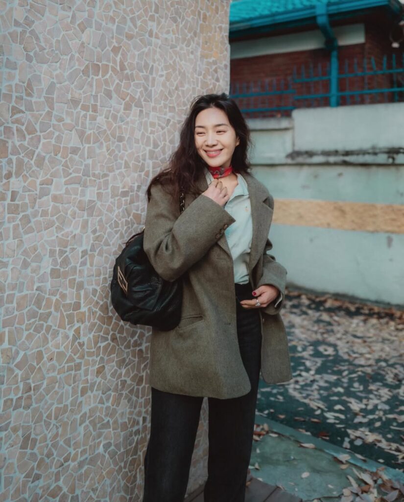 Actress Choi Hee-seo HD Photos and Wallpapers November 2025 | Gethu Cinema