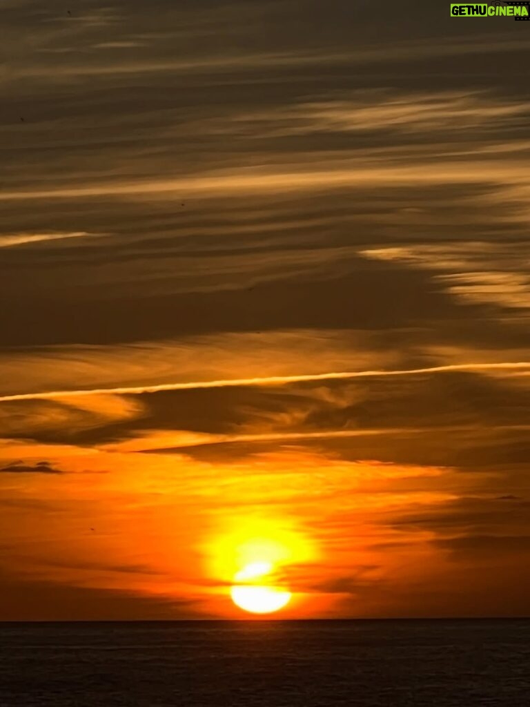 Actress Kosovare Asllani HD Photos and Wallpapers November 2025 | Gethu ...