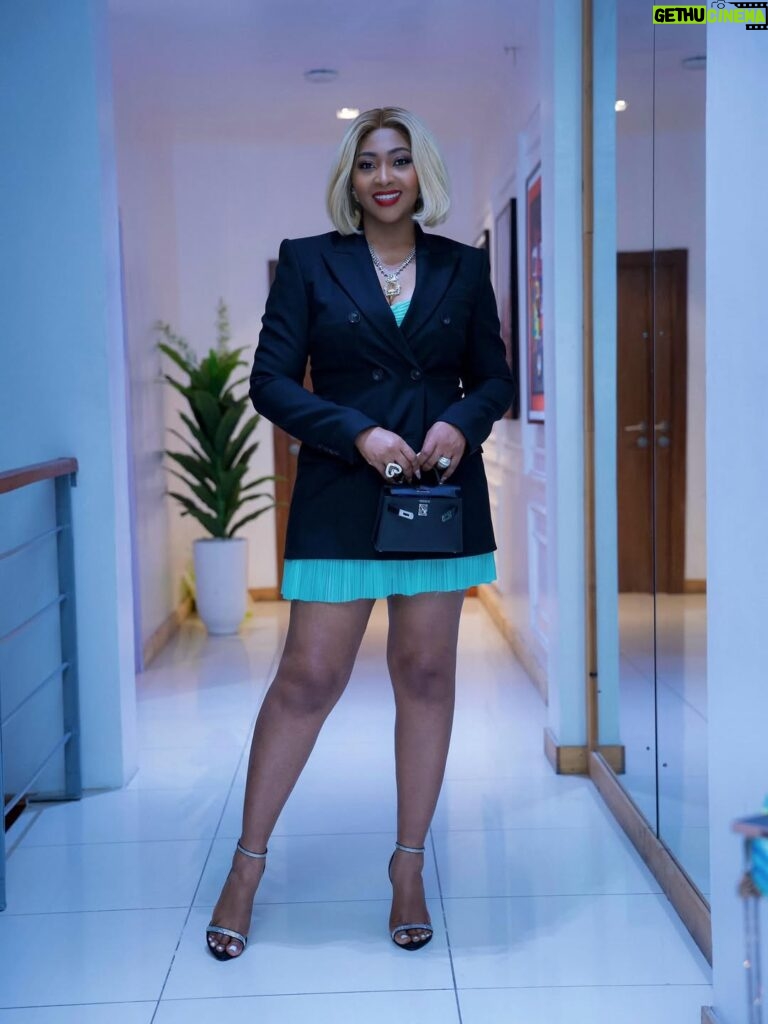 Actress Lilian Esoro HD Photos and Wallpapers June 2025 | Gethu Cinema