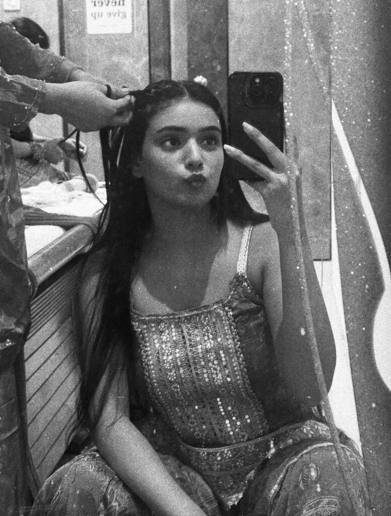 Actress Neha Solanki HD Photos and Wallpapers October 2025 | Gethu Cinema