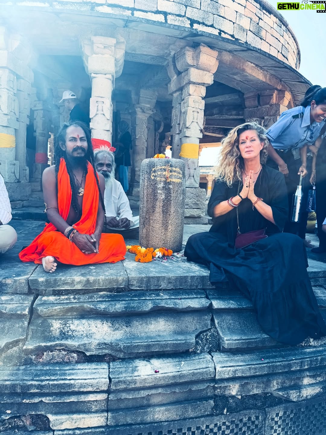 Rachel Hunter | Gethu Cinema