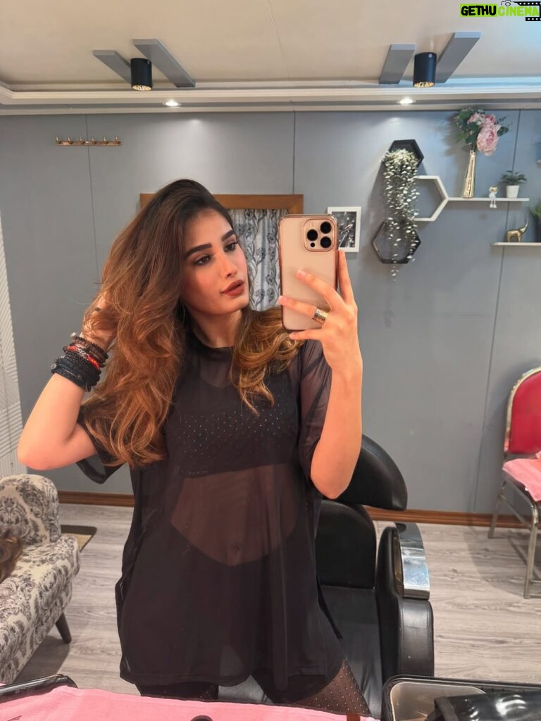 Actress Rasha Thadani HD Photos and Wallpapers December 2025 | Gethu Cinema