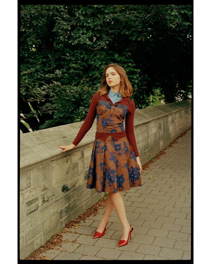 Actress Ryan Kiera Armstrong HD Photos and Wallpapers November 2025 ...