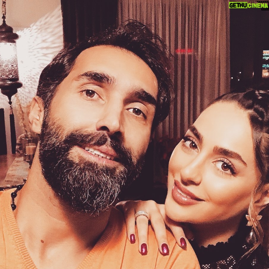 Samaneh Pakdel Wiki, Biography, Age, Photos, Spouse and more