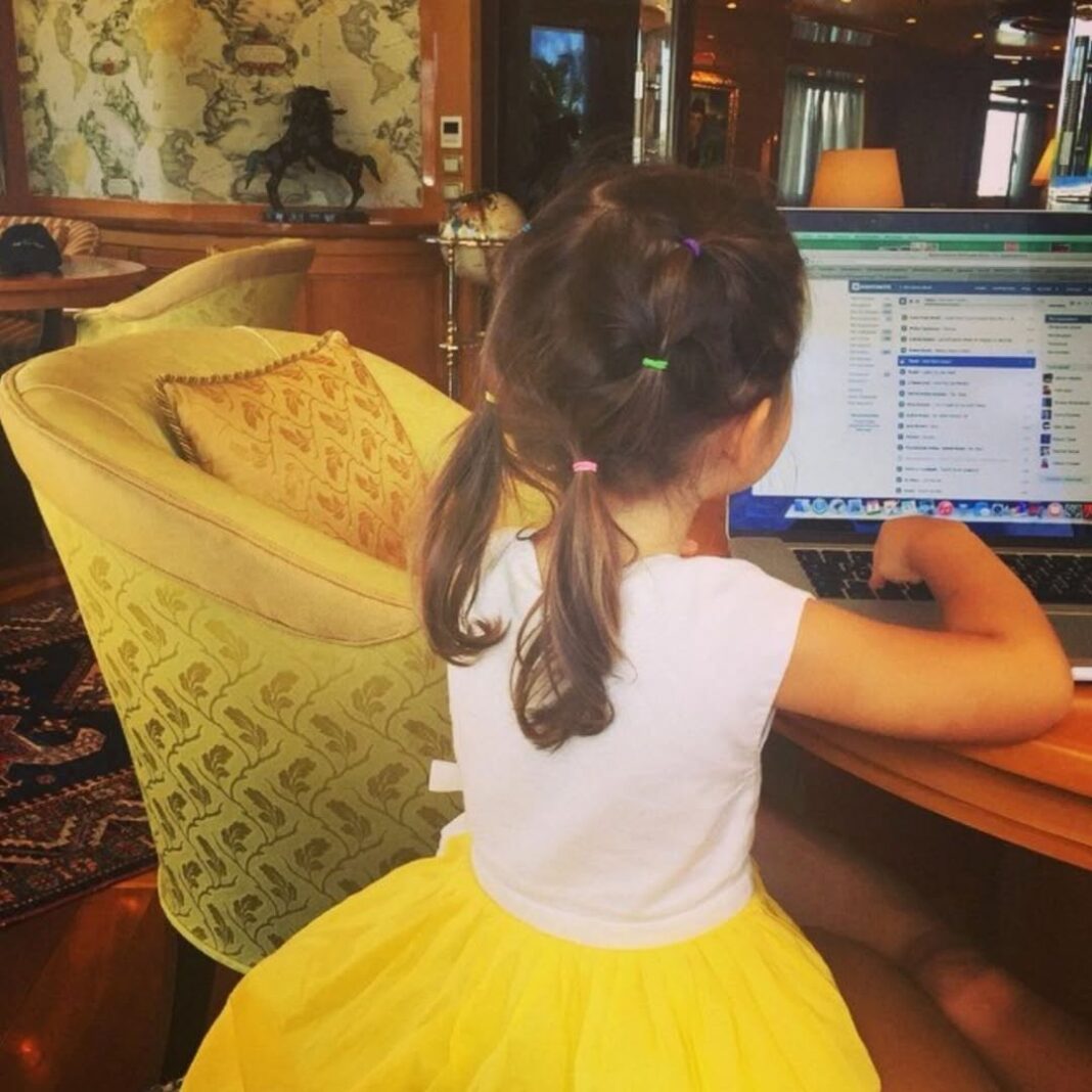 Actress Victoria Bonya HD Photos and Wallpapers January 2026 | Gethu Cinema