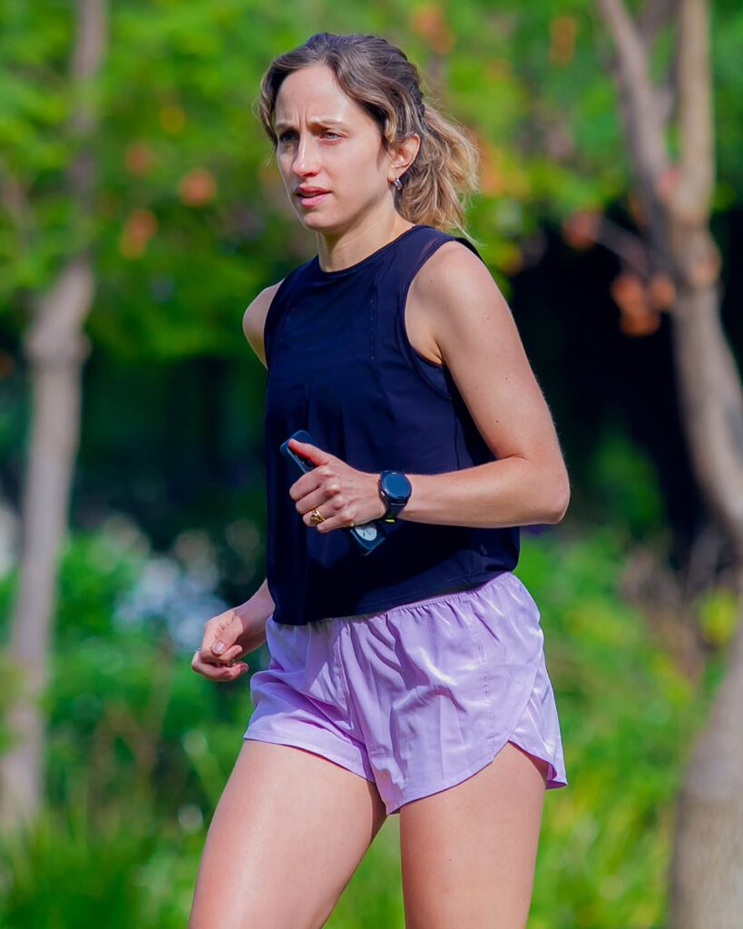 Actress Victoria De Gregorio HD Photos and Wallpapers December 2025 ...