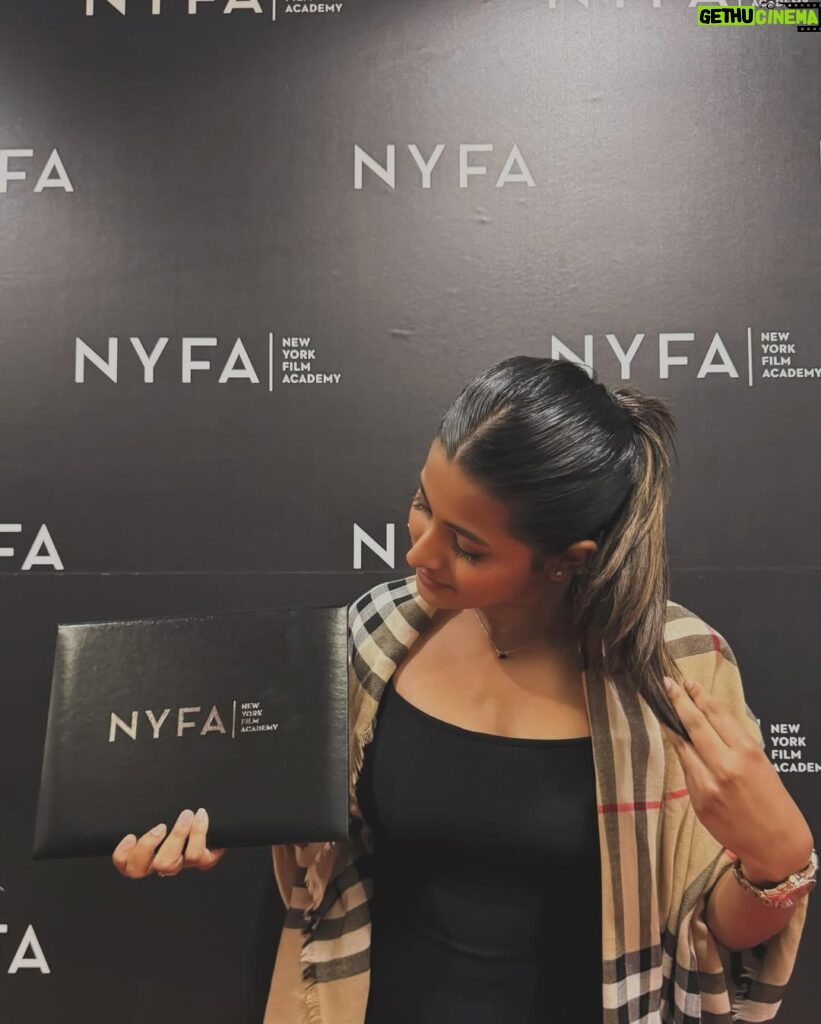 Actress monisha Vijaykumar HD Photos and Wallpapers September 2025 ...